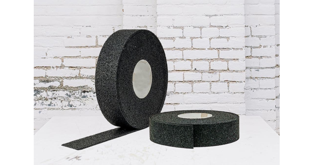 Crumb rubber made from recycled SBR | Custom-made by EKI